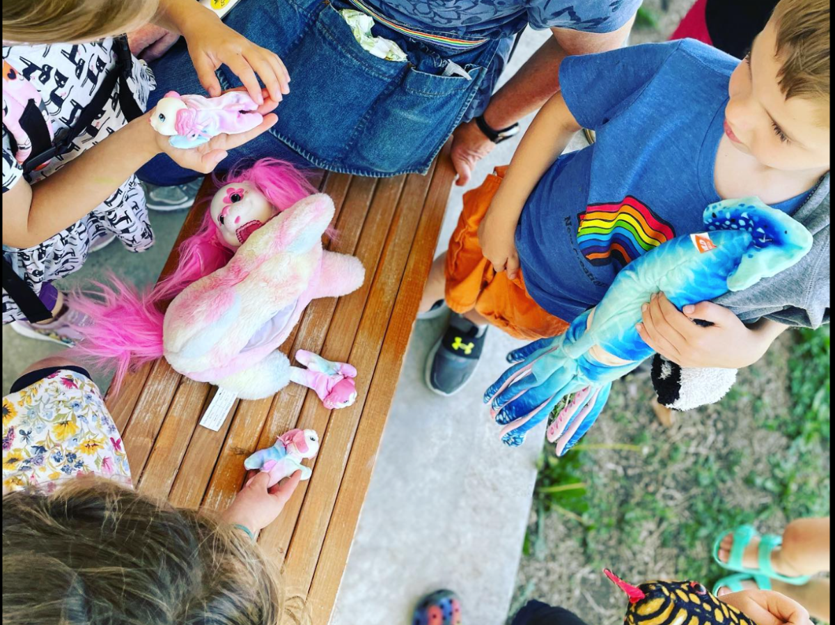 CAN MY CHILD BRING TOYS TO PRESCHOOL?